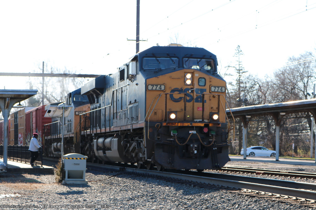 CSX 774